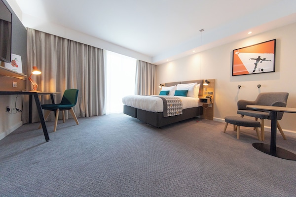 Holiday Inn Blackpool By Ihg - Blackpool