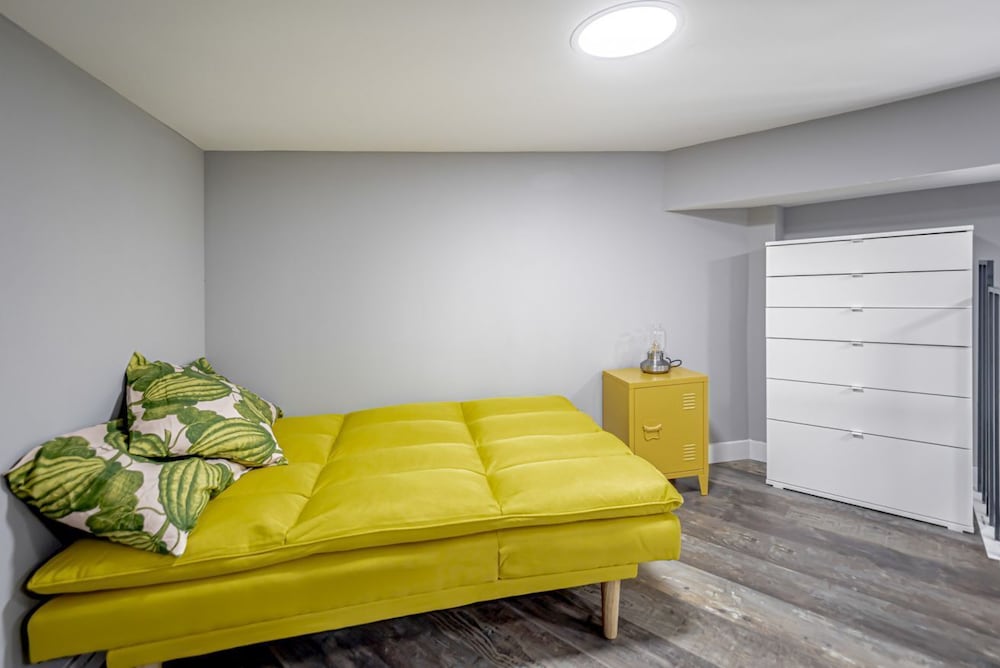Bright Near 4 Caminos - Reina Victoria Apartment - Madrid