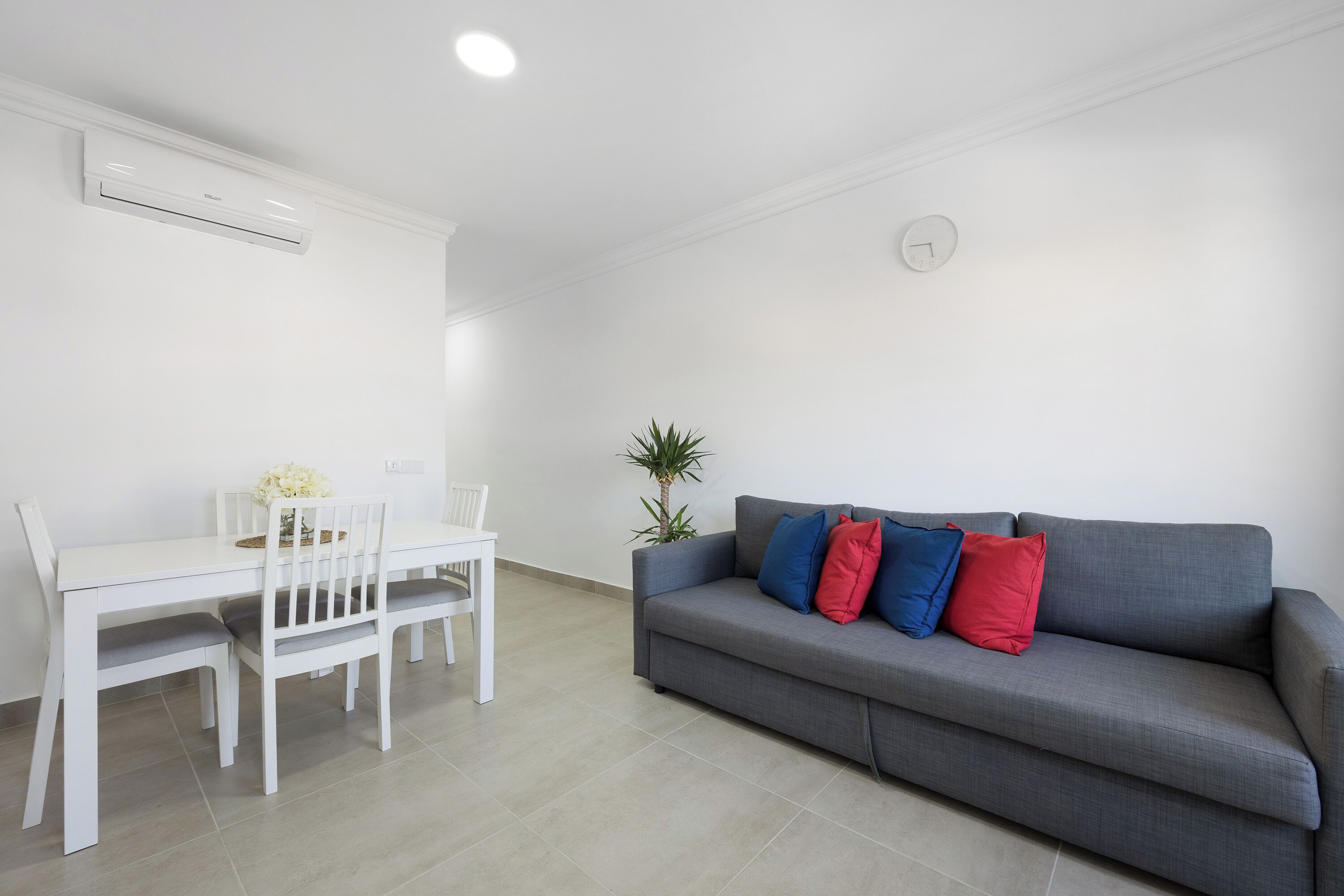 Apartment "Victoria's House" With Shared Pool & Wi-fi - Sagres