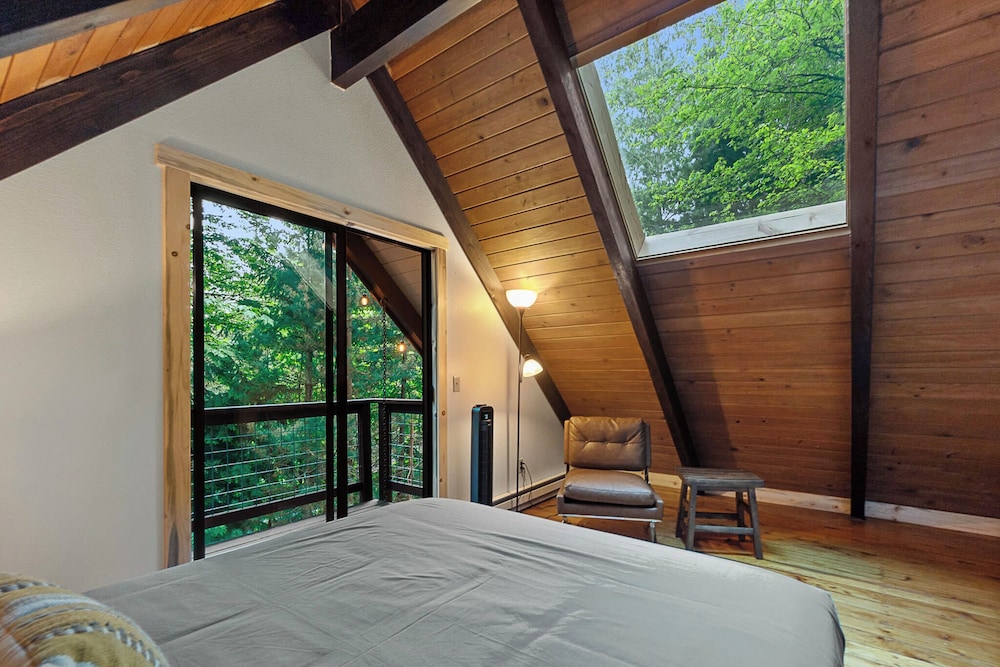 Bellingham A-frame - Hot Tub - Fireplace - Firepit - Bellingham, WA
