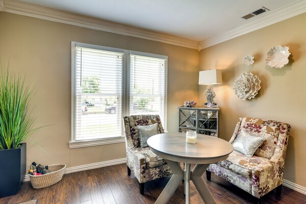 Galveston Getaway W/ Hot Tub & Fenced-in Yard! - Galveston