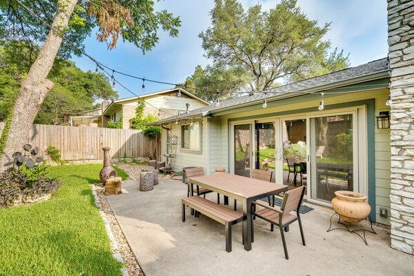 Austin Home Near Zilker Park W/ Yard: Pets Allowed - Austin, TX