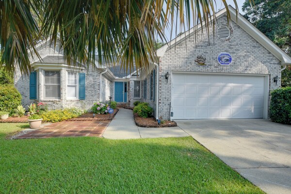 3 Blocks To Shore: North Myrtle Beach Retreat! - North Myrtle Beach, SC