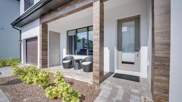 Villa (5 Bedrooms) | Interior