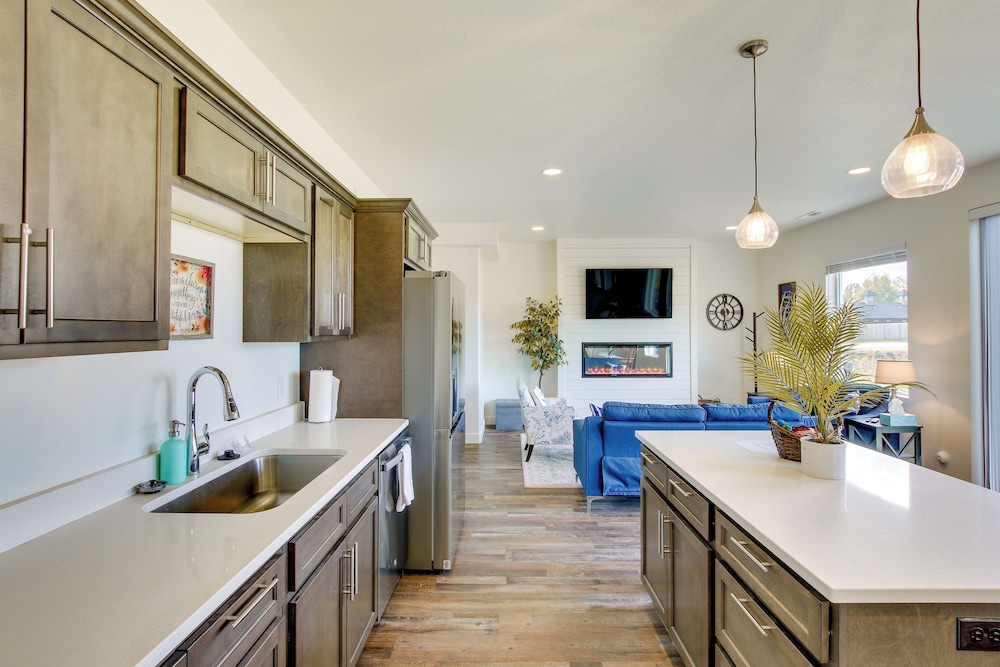 Updated Garden City Retreat < 1 Mi To Bear Lake! - Garden City, UT