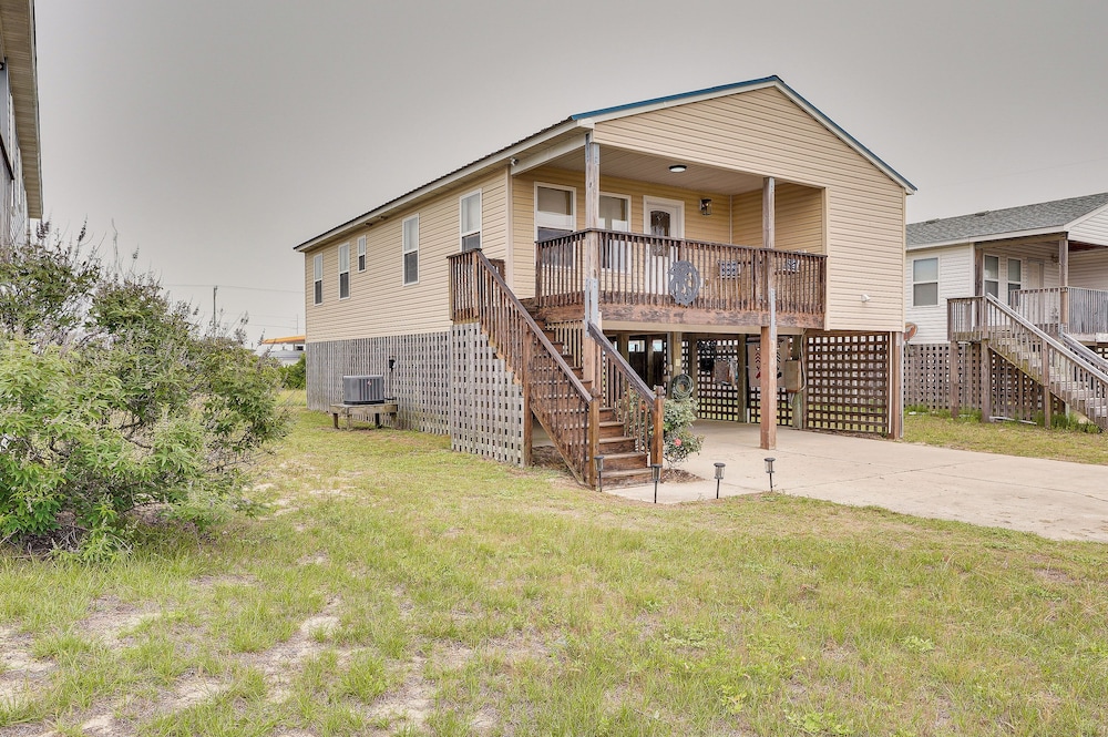 Nags Head Vacation Rental W/ Hot Tub: Near Beach! - Nags Head, NC