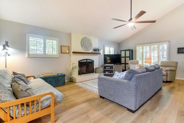 Walk To North Myrtle Beach: Family-friendly Home! - North Myrtle Beach, SC