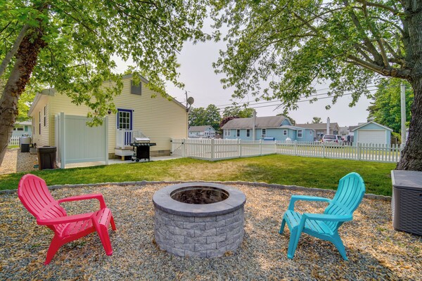 Pet-friendly Villas Vacation Rental: Walk To Bay - New Jersey