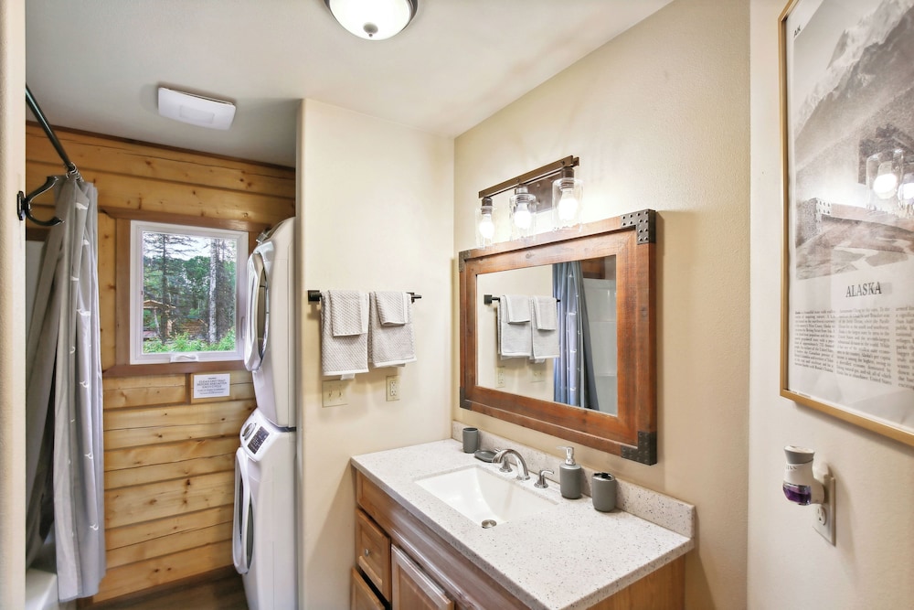 Welcoming Wasilla Cabin W/ Patio! - Wasilla, AK