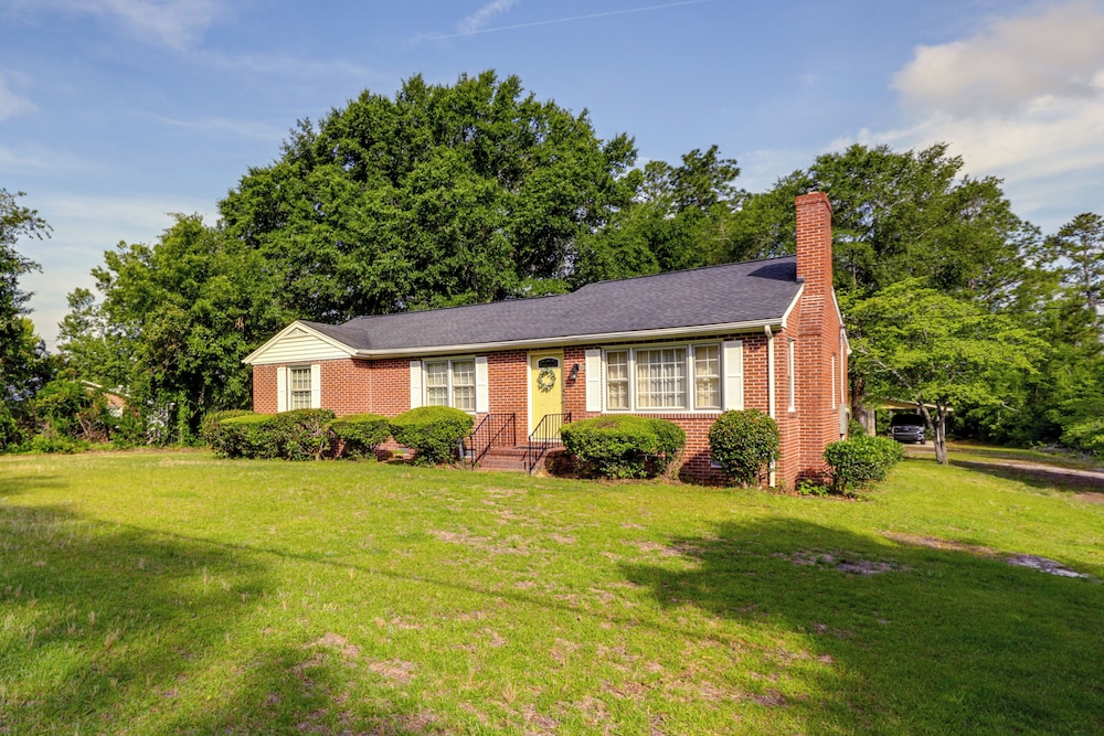 Peaceful Camden Vacation Rental ~ 3 Mi To Town! - Camden, SC