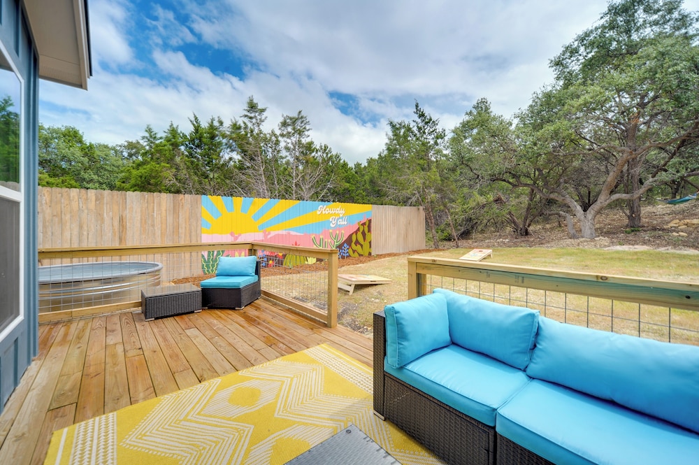 Canyon Lake Oasis: Backyard & Wraparound Deck! - Canyon Lake, TX
