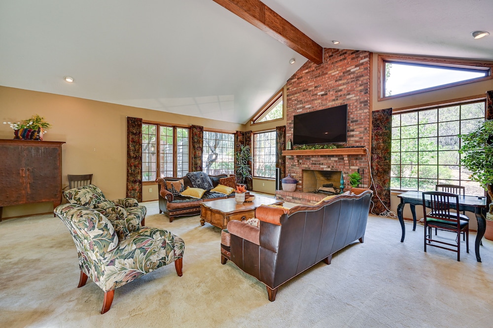 Hot Tub + Games: Spacious Golf Retreat In Payson - Payson, AZ