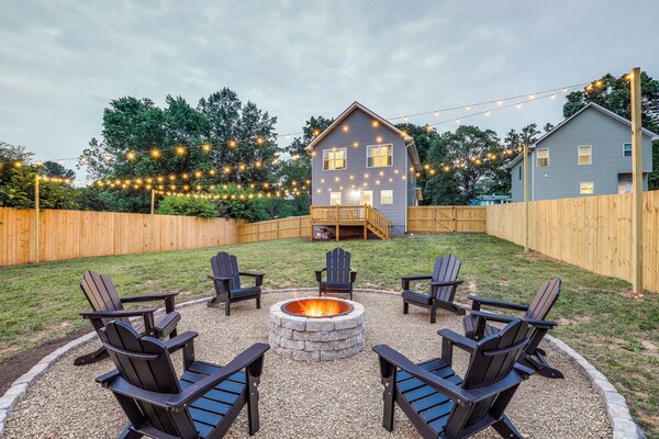 Getaway W/ Fire Pit: 3 Mi To River Arts District! - 