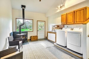 Casa (2 Bedrooms) | Interior