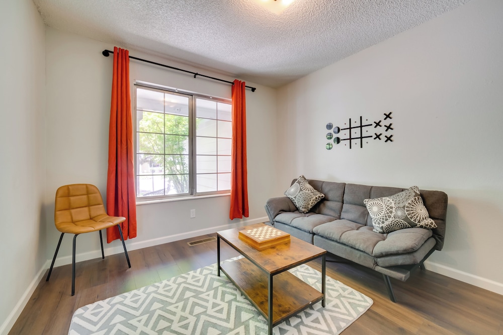 Centrally Located Reno Retreat W/ Patio & Yard - Reno, NV