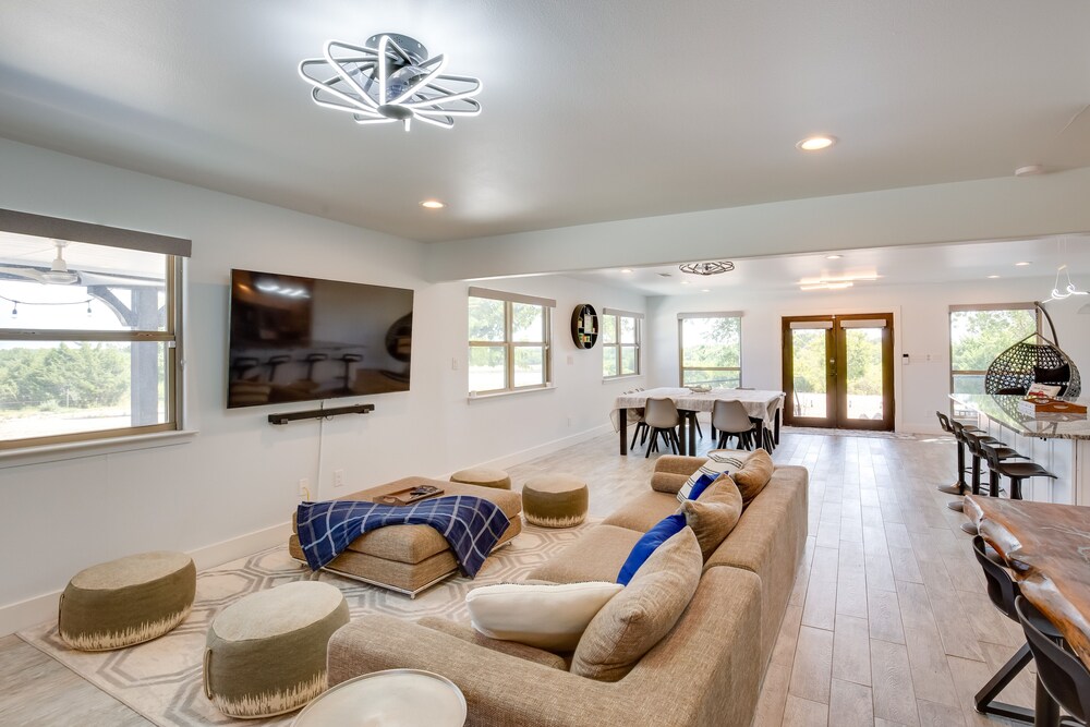 Patios + Lake View: Mckinney Ranch Home! - McKinney, TX