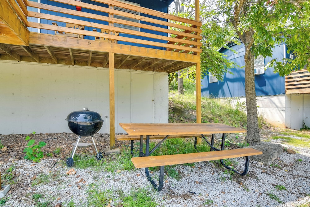 Tranquil Kimberling City Getaway W/ Community Pool - Table Rock Lake