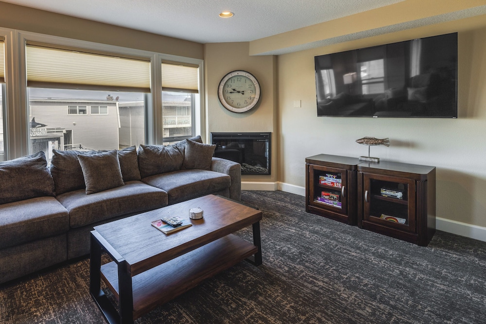 Rockaway Beach Vacation Rental Near Beach Access! - Tillamook, OR