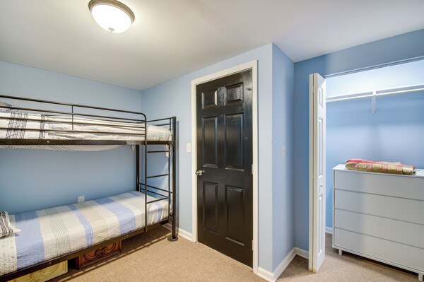 Charming Virginia Getaway Near Hiking & Golfing! - Lynchburg, VA