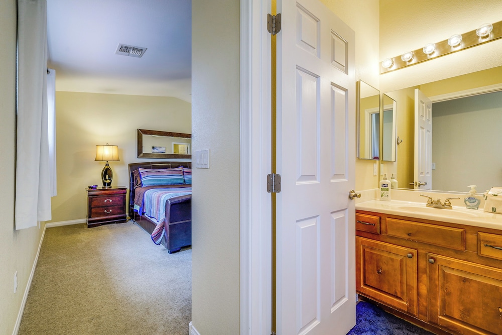 Mesquite Vacation Rental W/ Pool Access! - Mesquite, NV