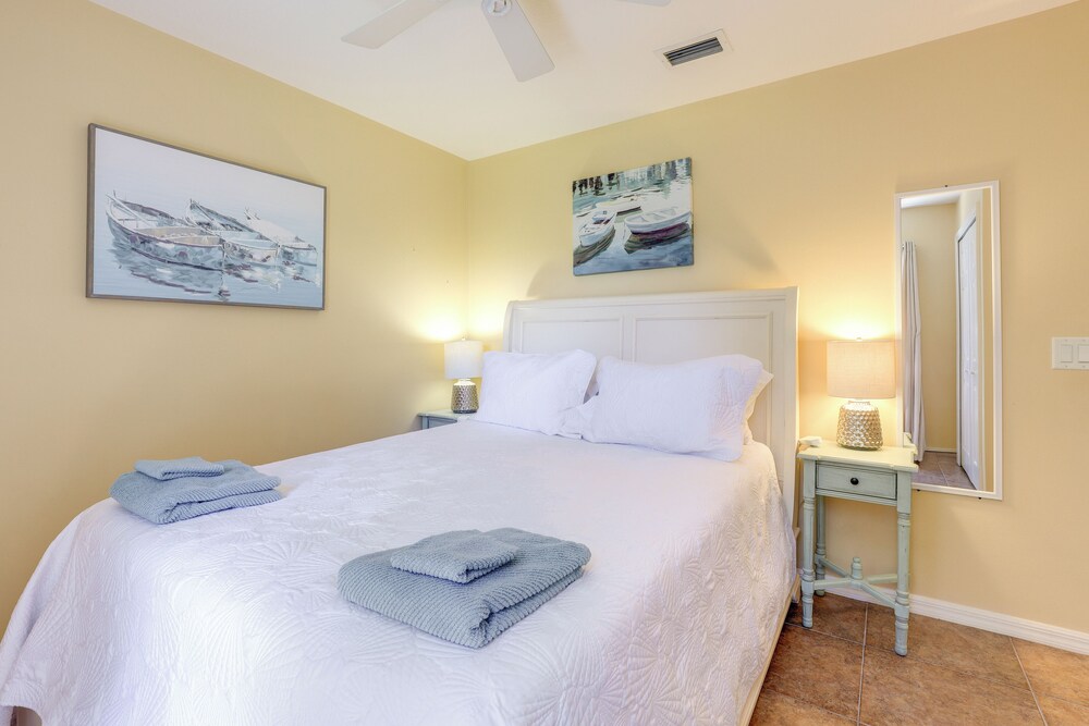 Jensen Beach Home W/ Heated Pool! - Stuart, FL