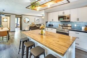 Casa (2 Bedrooms) | Interior