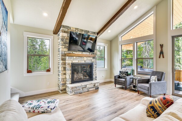 Government Camp Vacation Rental W/ Private Hot Tub - Government Camp, OR