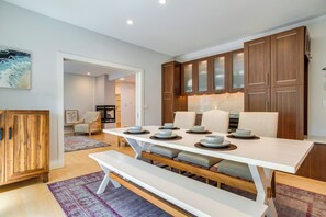 Casa (3 Bedrooms) | Interior