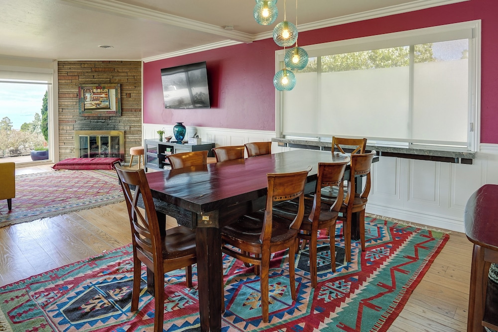 Stunning Bay-view Home In Kensington! - Berkeley, CA