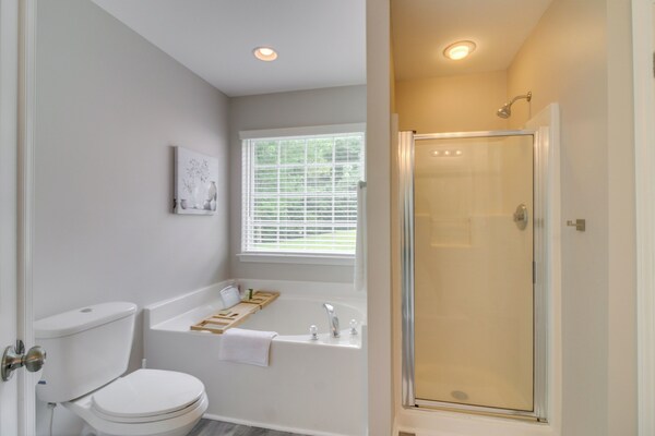 Cozy North Carolina Abode - Minutes From Downtown! - Charlotte