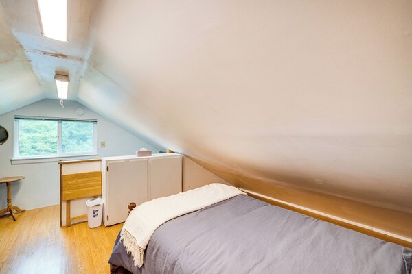 Peaceful Cloverdale Home - Walk To Winema Beach - Pacific City, OR