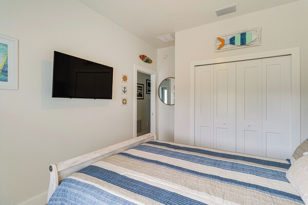 Sebring Serenity: Waterfront Retreat W/ Boat Dock! - Sebring, FL