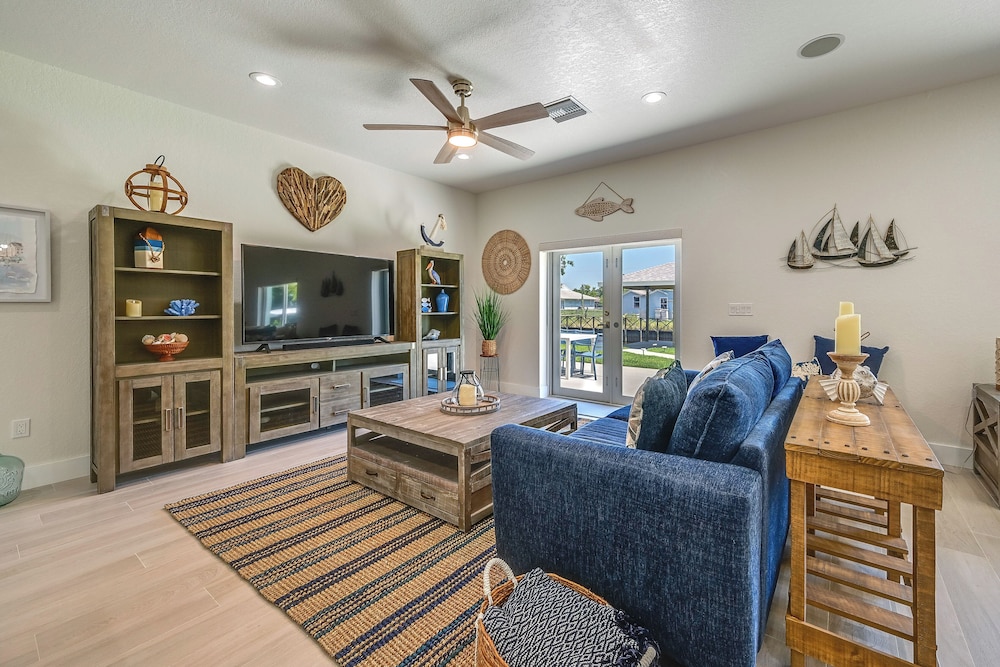 Sebring Serenity: Waterfront Retreat W/ Boat Dock! - Sebring, FL