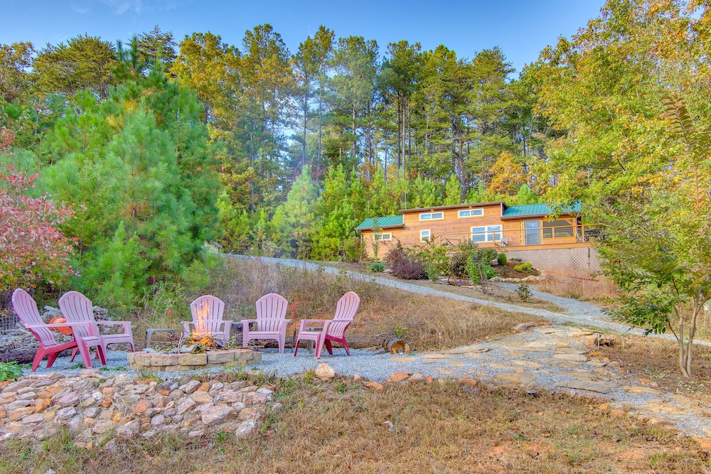 7 Mi To Lake Lure: Mill Spring Cabin W/ Hot Tub - Lake Lure, NC