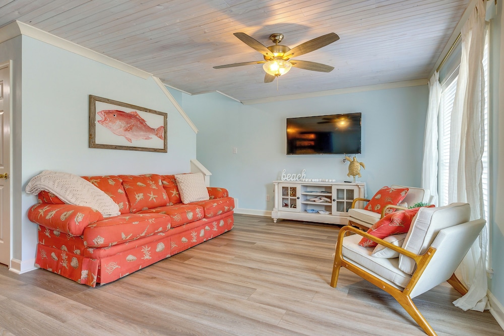 Creekfront Dauphin Island Cottage: Walk To Gulf! - Dauphin Island, AL