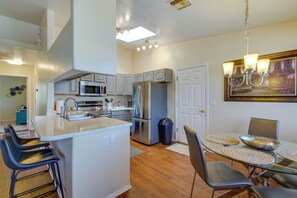 Apartamento (2 Bedrooms) | Parte interna