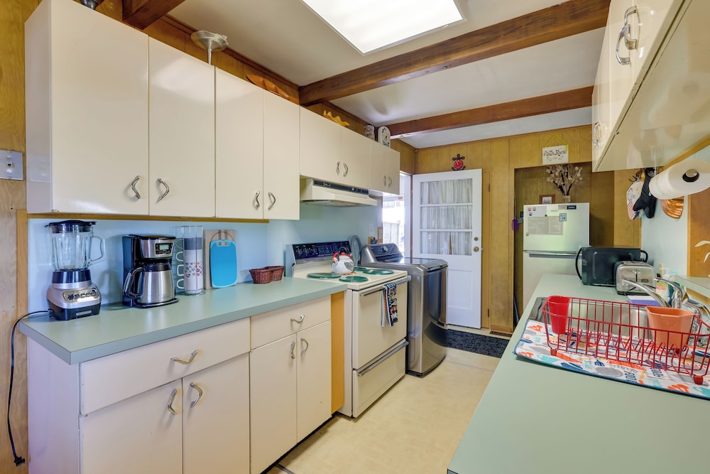 Home W/ Stunning Views In North Truro! - North Truro, MA