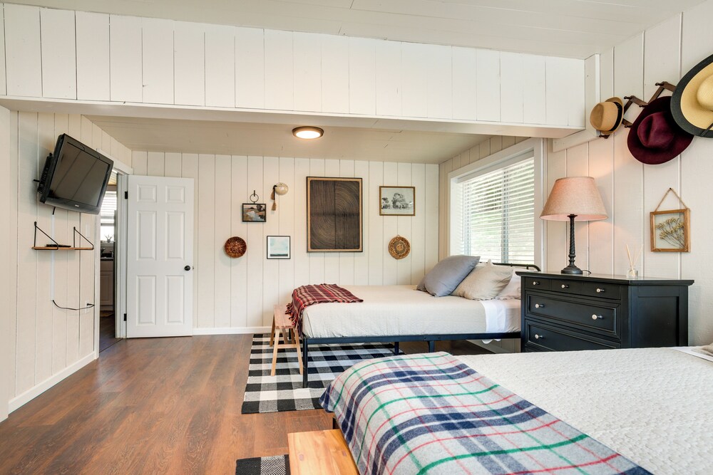 Eagle River Retreat Near Dam Lake W/ Boat Dock! - Wisconsin