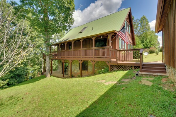 Lakefront Six Mile Vacation Rental W/ Dock - South Carolina