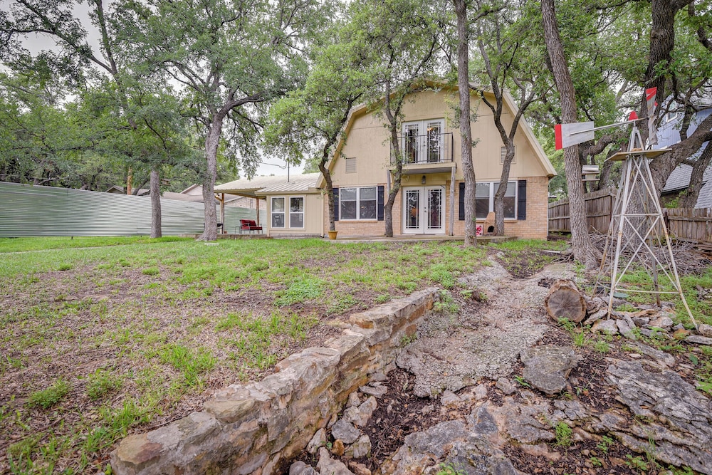 Lake Brownwood Home W/ Private Boat Dock! - Lake Brownwood, TX