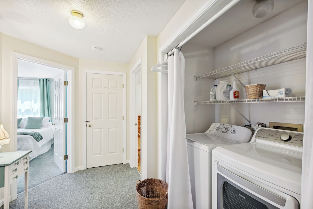 Charming & Scenic Gouldsboro Getaway W/ Patio! - Acadia National Park