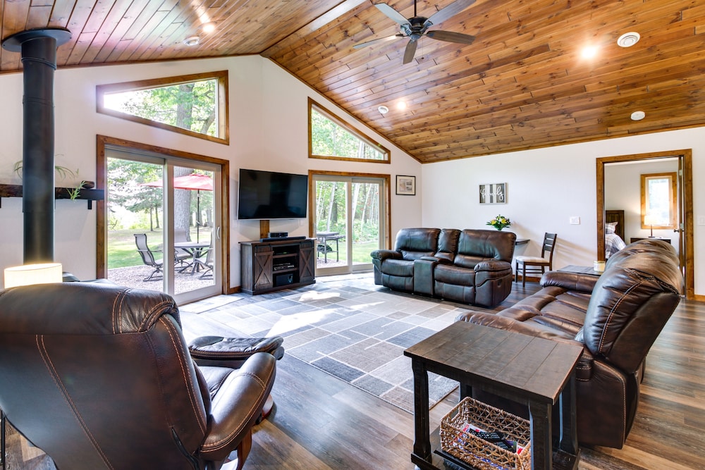Merrifield Vacation Rental W/ Dock & River Access - Minnesota