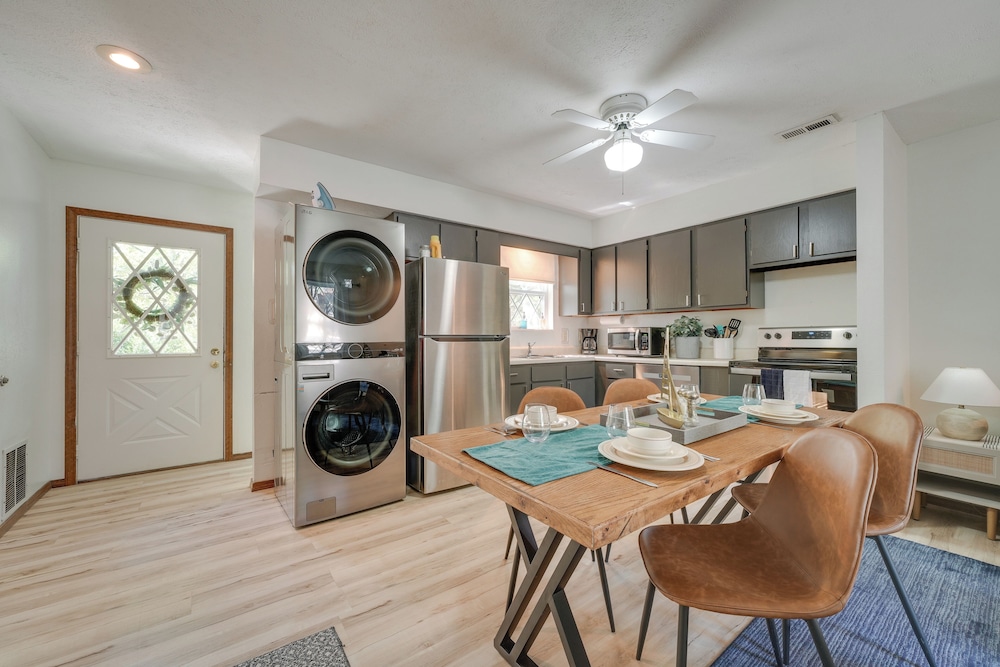 3 Mi To Silver Dollar City! Family Getaway W/ Pool - Mississippi