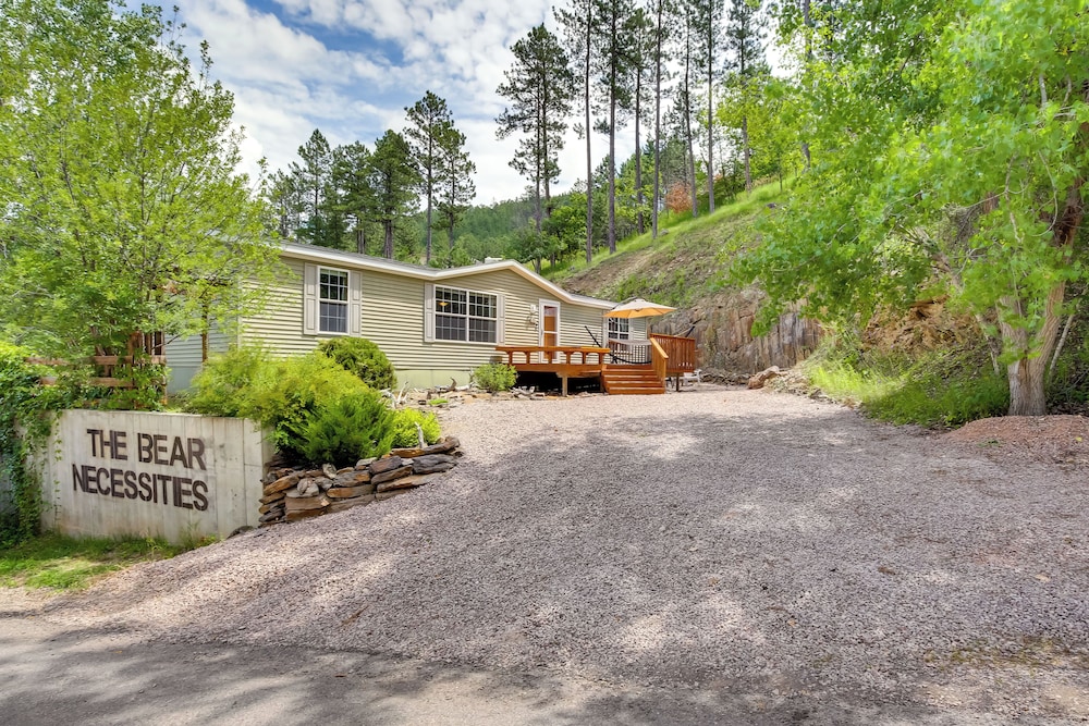 Modern Keystone Home: 4 Mi To Mount Rushmore! - Keystone, SD