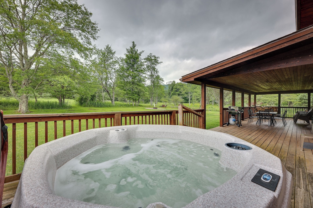 Slaty Fork Home ~ 6 Mi To Snowshoe Mountain Resort - West Virginia