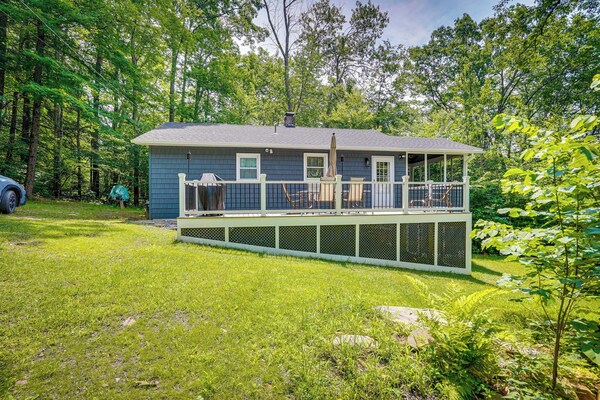 Monterey避风港距离garfield湖小于1/2英里带有皮划艇 - 蒙特雷