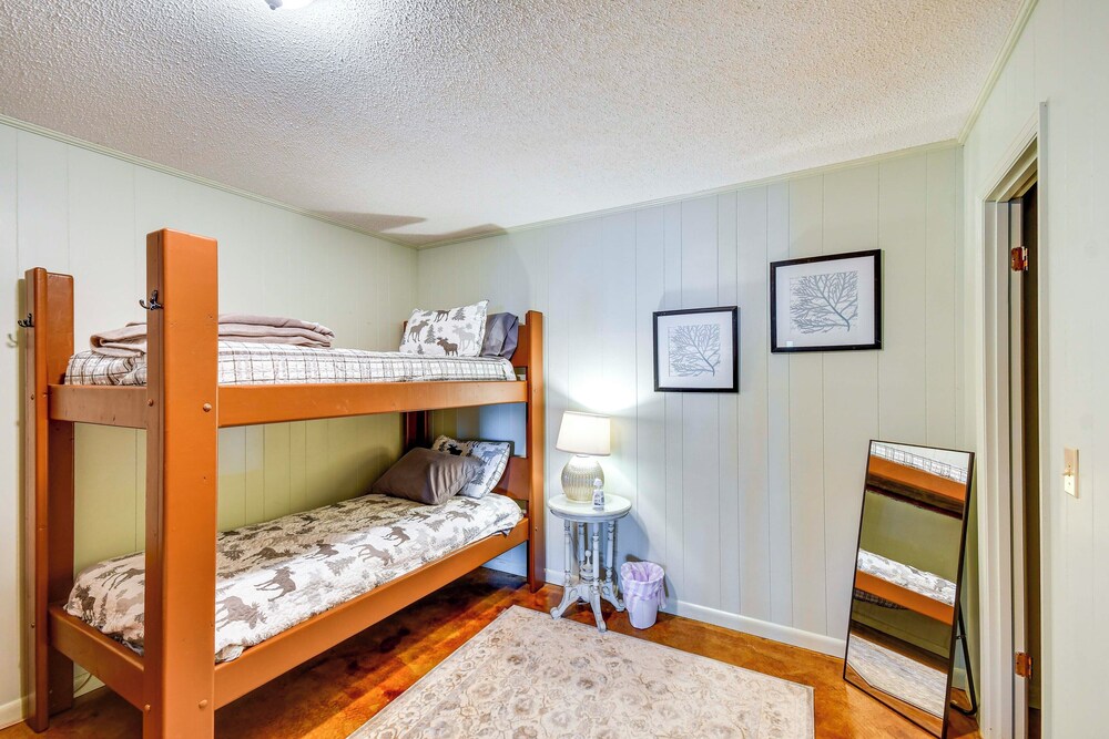 Spacious Alexander City Retreat W/ Private Dock! - Alabama