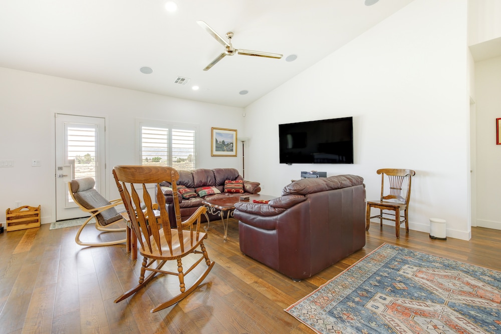 Serene Pahrump Cottage W/ Mountain Views! - Nevada