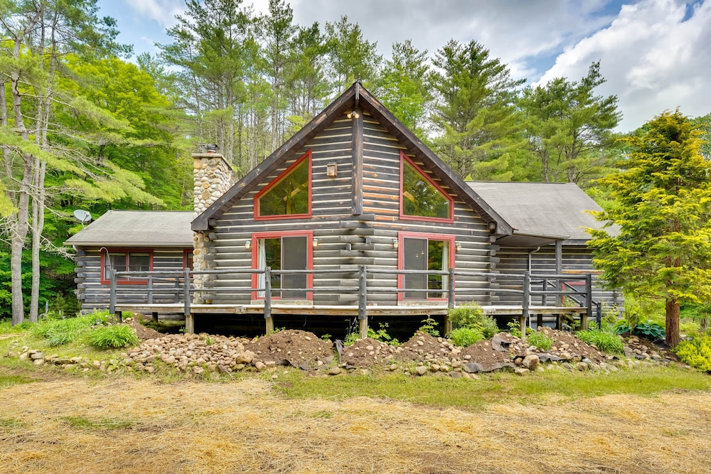 A-frame Log Home W/ Game Room Near Lake George! - Bolton Landing, NY