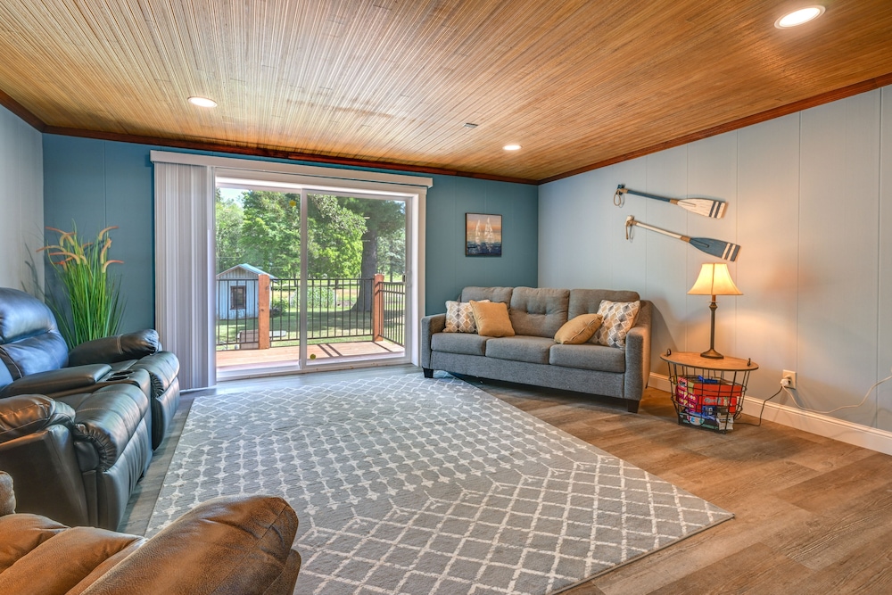 Chippewa Falls Retreat On Lake Wissota W/ 2 Decks! - Lake Wissota, Chippewa Falls